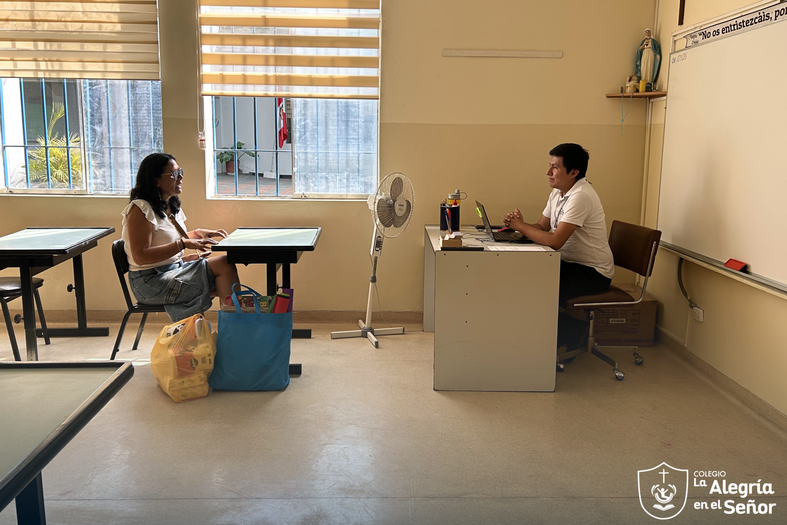 Reunión General de Padres de Familia - La Alegría En El Señor